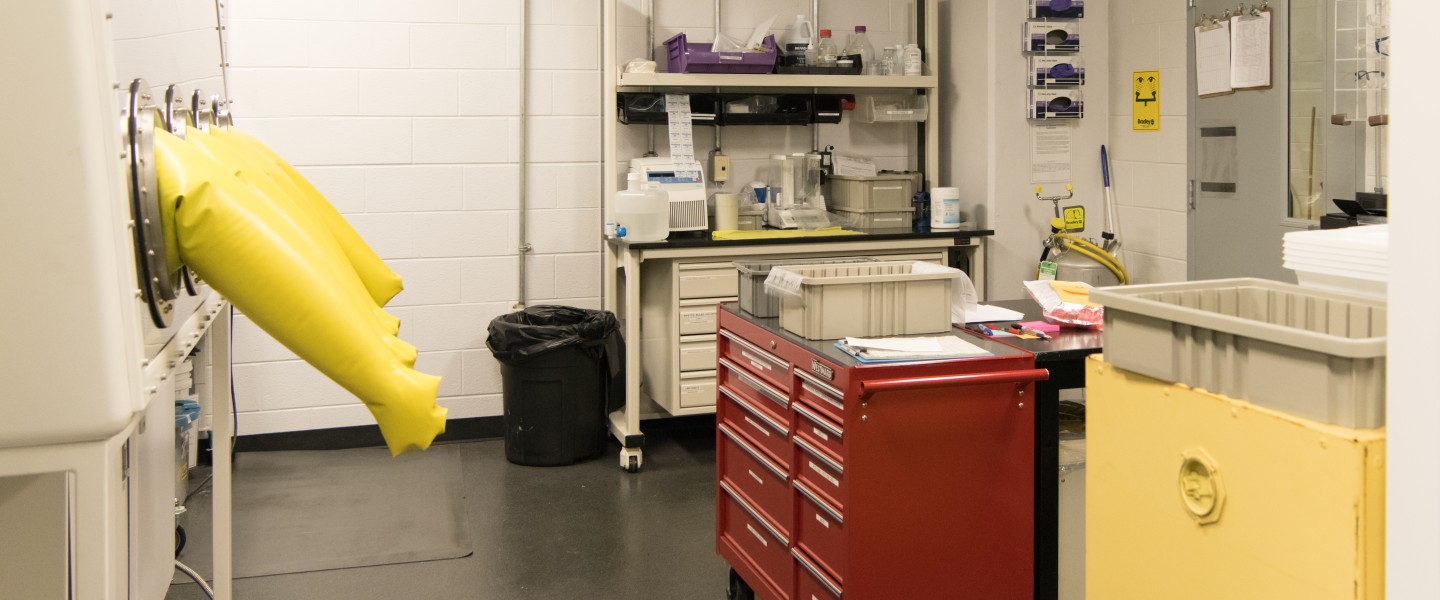 SNS Post Beam Sample Handling Laboratory | Neutron Science at ORNL